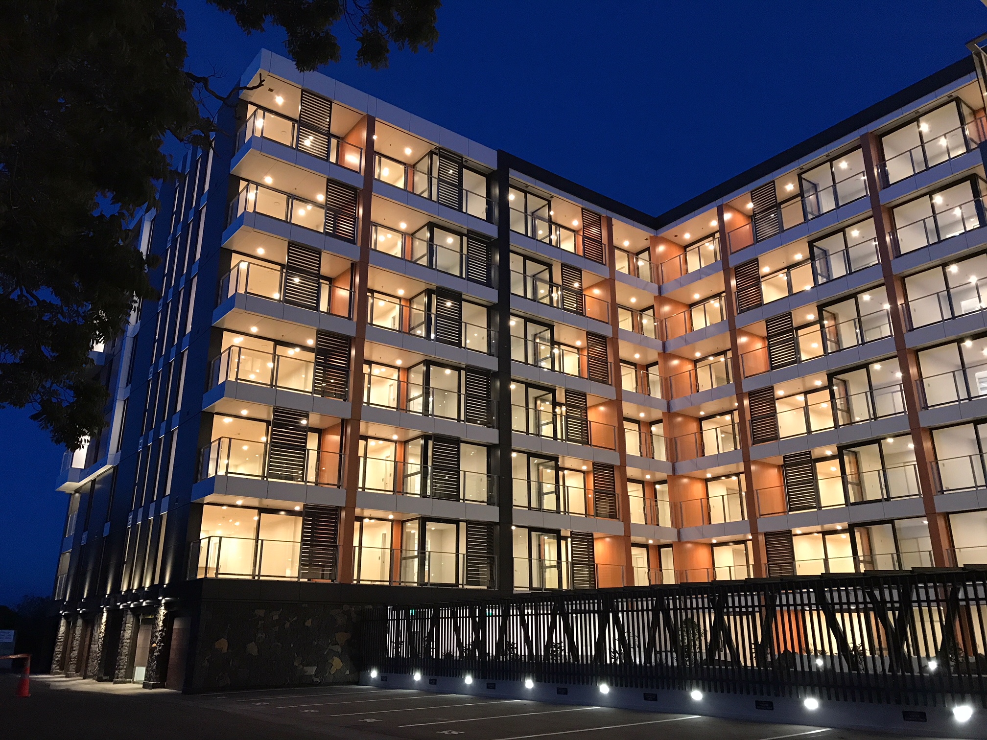 Ivory Apartments - Argon